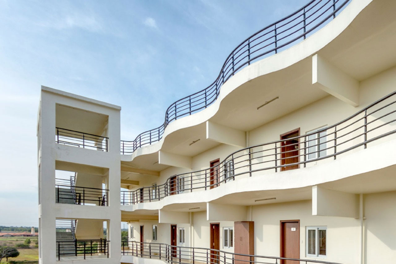 About BIYC – Bellur Iyengar Yoga Center